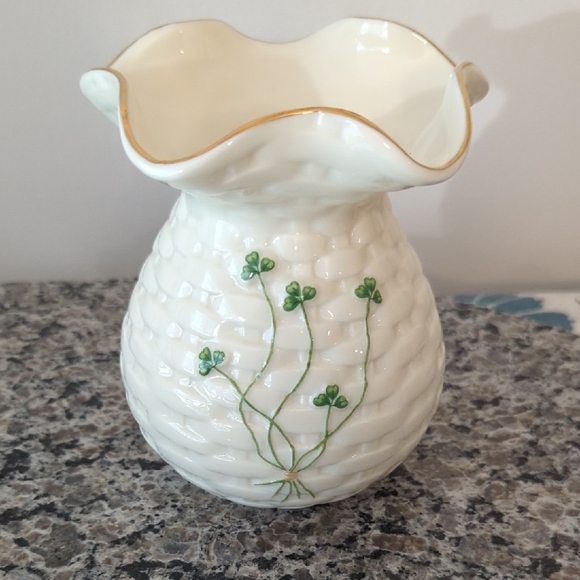Lefton | Accents | Lefton Cream Vase With Green And Gold Details | Poshmark